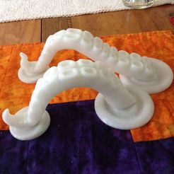 3D printable Octopus Tablet Stand Version Two・Cults