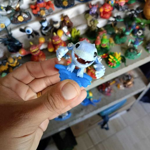 skylanders thumpback mini