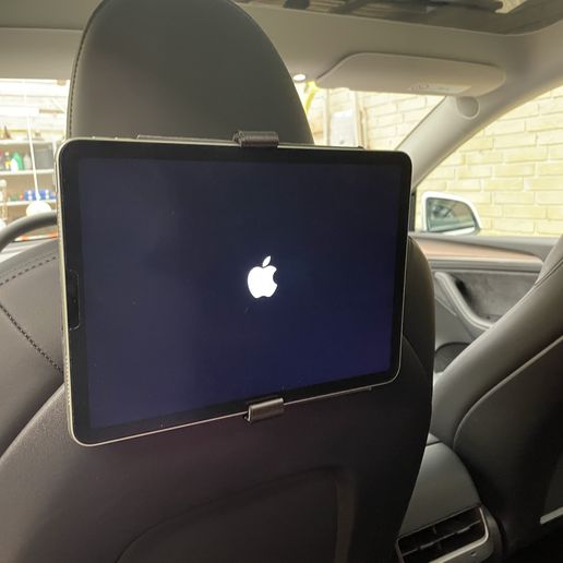 📱 iPad holder for Tesla model 3 / Y・ STL File for 3D printing・Cults
