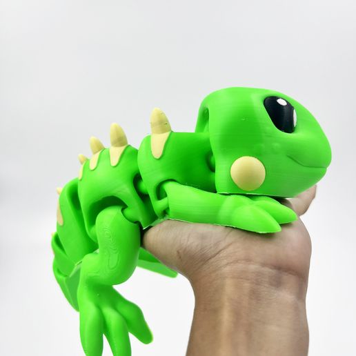 🐉 Articulated Iguana・ STL File for 3D printing・Cults