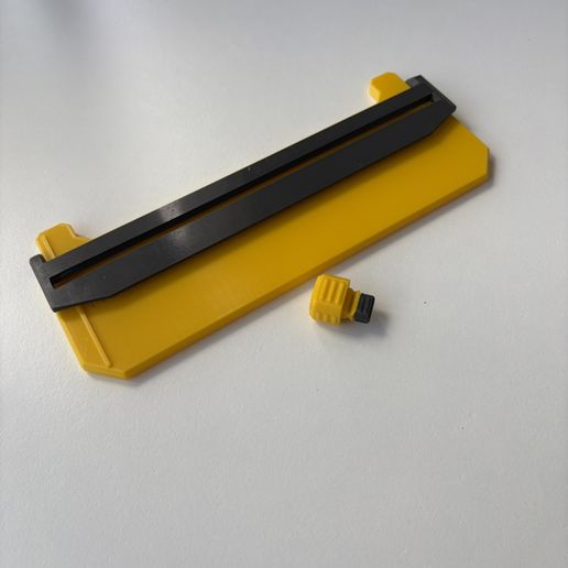 🛠️ Guillotine / Paper Cutter・ 3D File for 3D printing・Cults