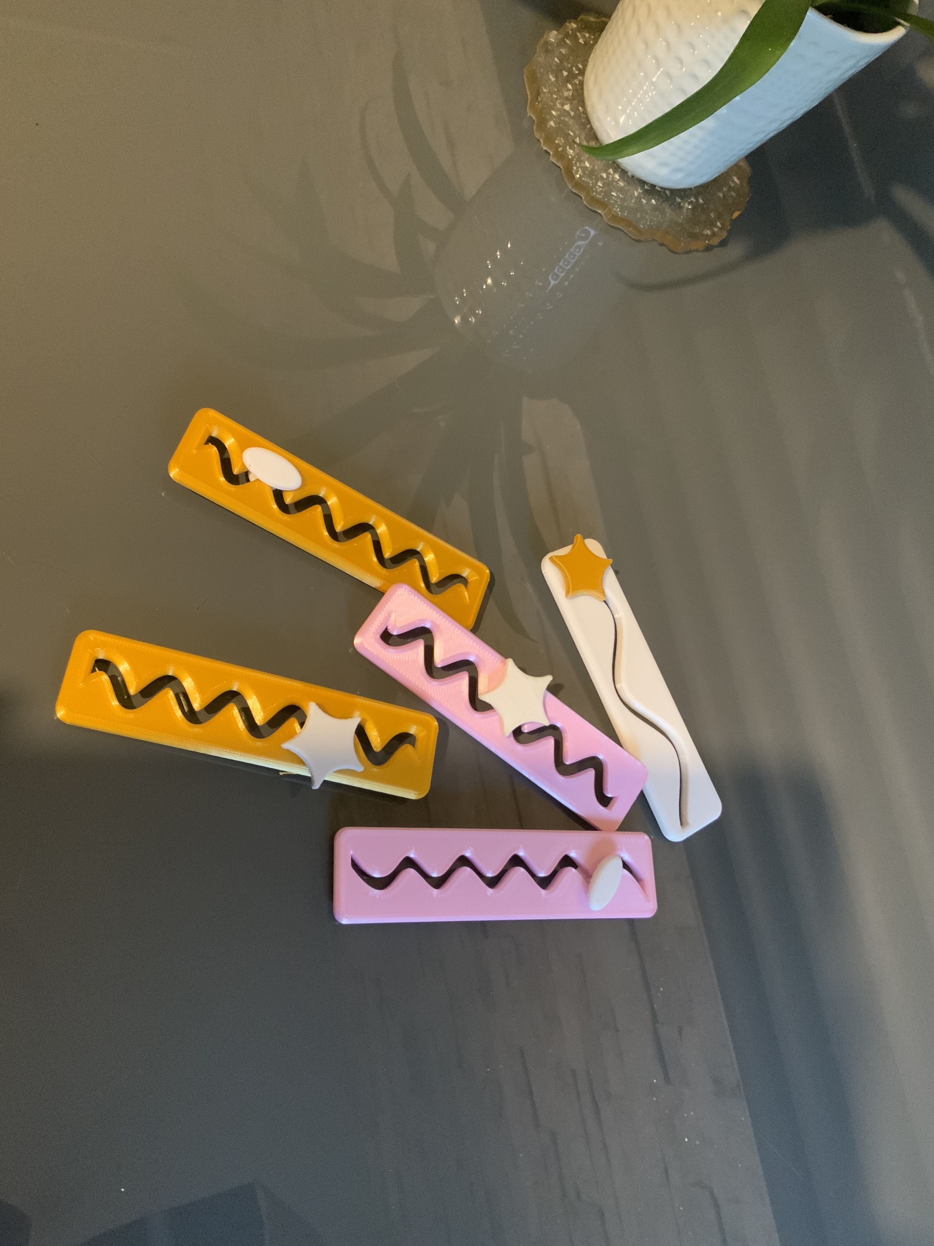 3D file Wiggle Track, Fidget toy, Sensory Toy・3D printable model to ...