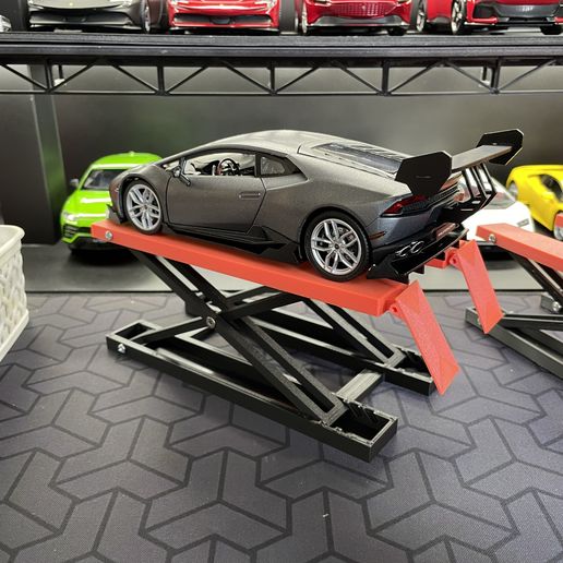 🚗 Scale Car Scissor Lift 1:24・ STL File for 3D printing・Cults