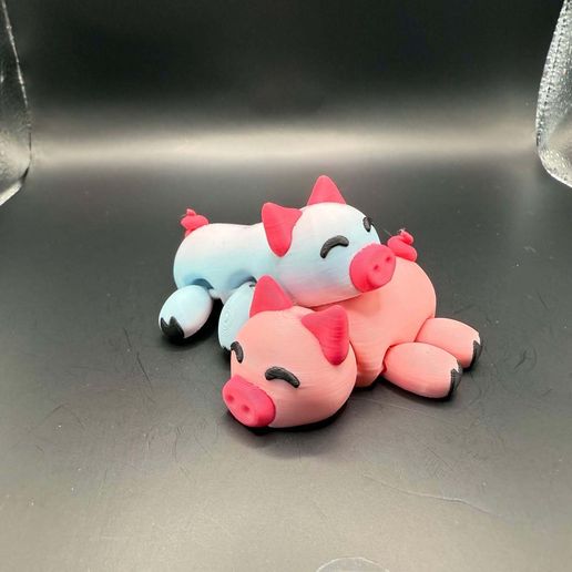 🐖 Cute Tiny Articulated Pig with Hooves・ 3D File for 3D printing・Cults