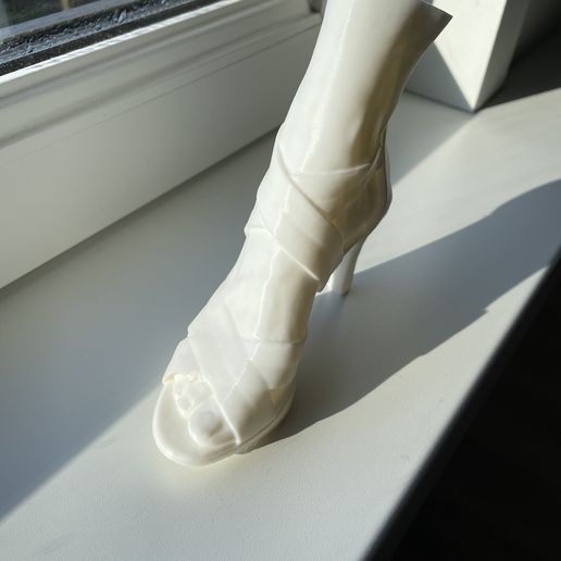 ♀️ High heel female foot - 3D Scan・ STL File for 3D printing・Cults