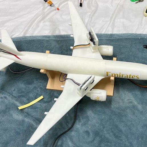 ️ Boeing 777 (B777) Aircraft Model – Modular 3D Printable STL (20cm Bed ...