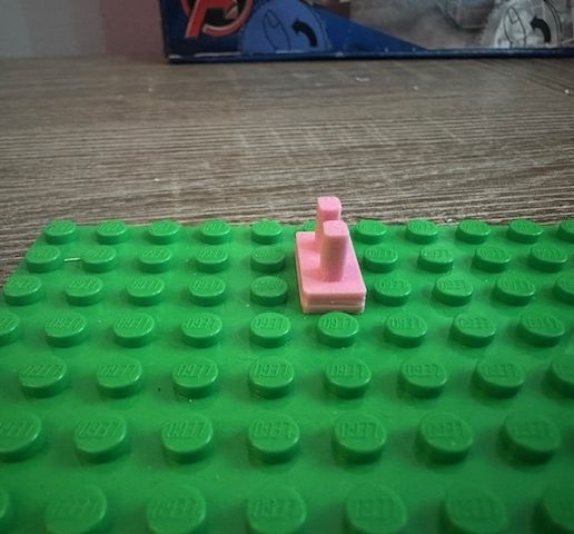 🎲 Lego Mini Figure Heel Saver With Lego Style Base・ STL File for 3D ...