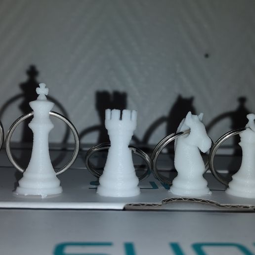 ♟️ full chess pieces keychains・Archivo STL Gratis para Impresión 3D・Cults
