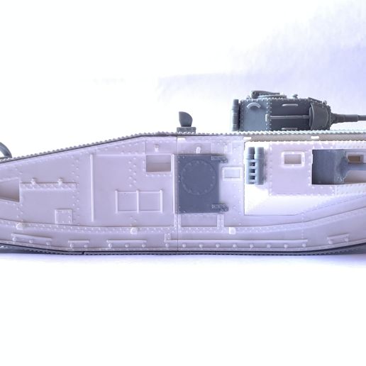 🪖 Indiana Jones Tank 1:35 Scale Model・ STL File for ・Cults