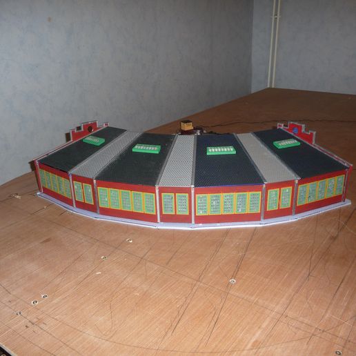 3D printed HO Scale Roundhouse • made with alfawise u20 one・Cults