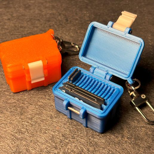 📦 SD card box keyring・ STL File for 3D printing・Cults