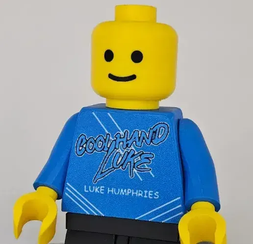 🧱 Luke Humphries Brick Man 20cm・ 3MF File for 3D printing・Cults