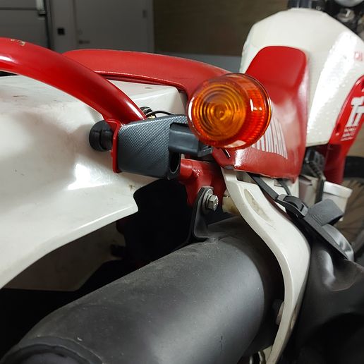 STL file Aftermarket turn signal mount 💭 (3MF)・3D print design to ...