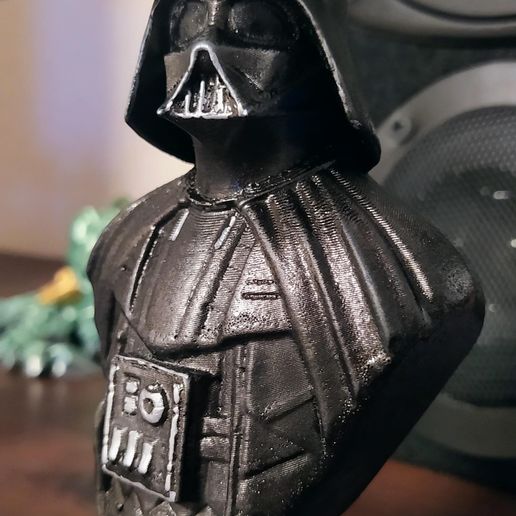 3D printer Darth Vader bust (fan art) • made with Ender 3v2・Cults