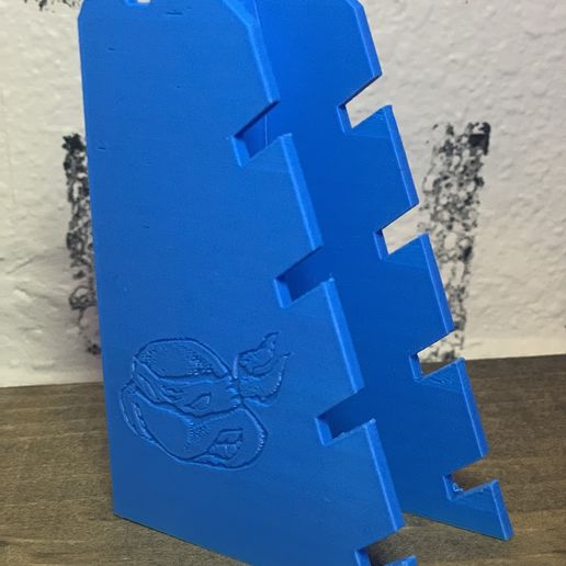 🥷 Ninja Turtles Fingerboard Stand・Free STL File for ・Cults