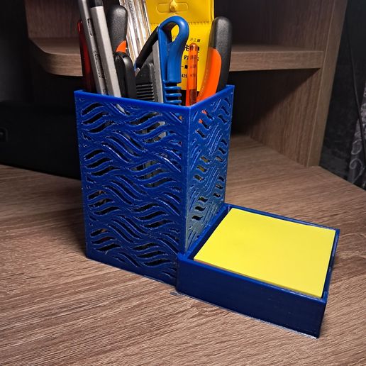 STL file Pen holder Waves 🖊️ (3MF)・3D printer model to download・Cults