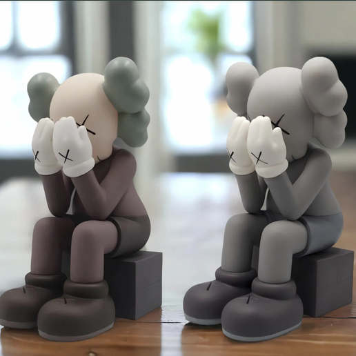 🎨 Kaws Sitting Statue・ STL File for 3D printing・Cults