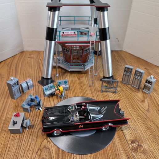 👽 1966 Batcave Atomic Pile・ 3D File for 3D printing・Cults