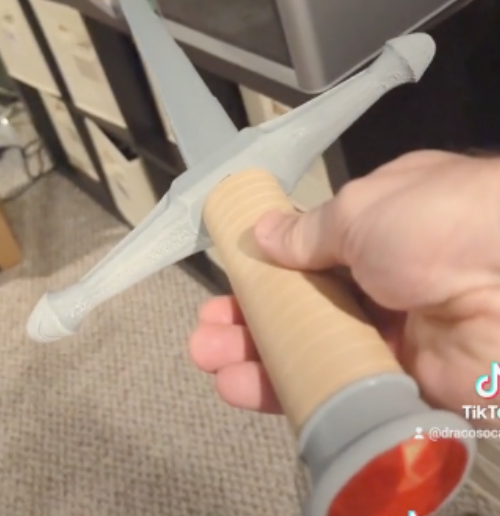 🗡️ Long Sword (collapsible)・Archivo STL para Impresión 3D・Cults