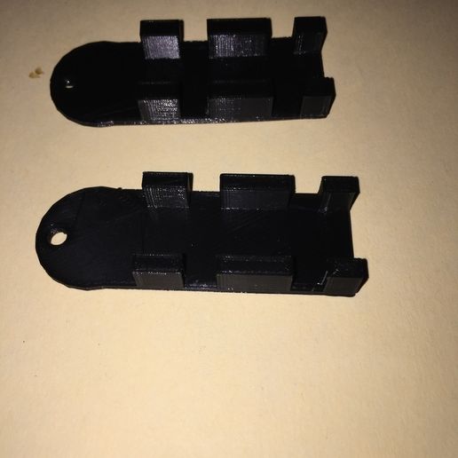 Free 3D file Pixel Strip Mounting Clip 👽 ・Design to download and 3D ...