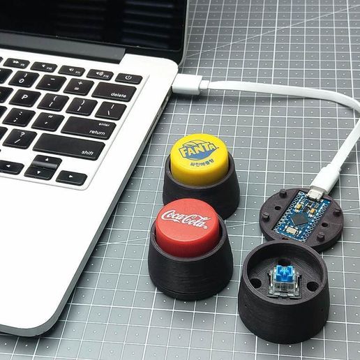 🍾 Bottle Cap Keyboard・Free STL File for ・Cults