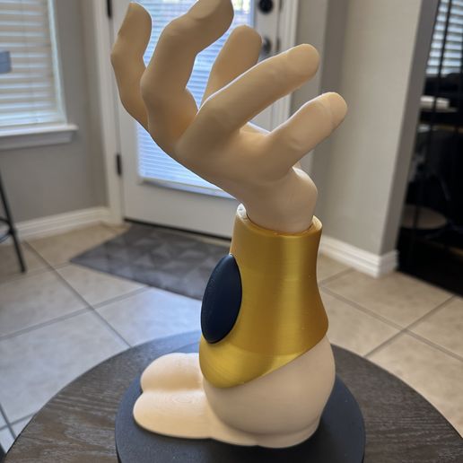 🐉 3D Printed Broly Controller Stand – Dragon Ball Z Inspired ...