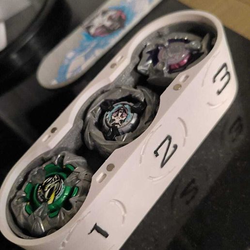 🧲 Beyblade X Deck Case Magnetic・ STL File for 3D printing・Cults