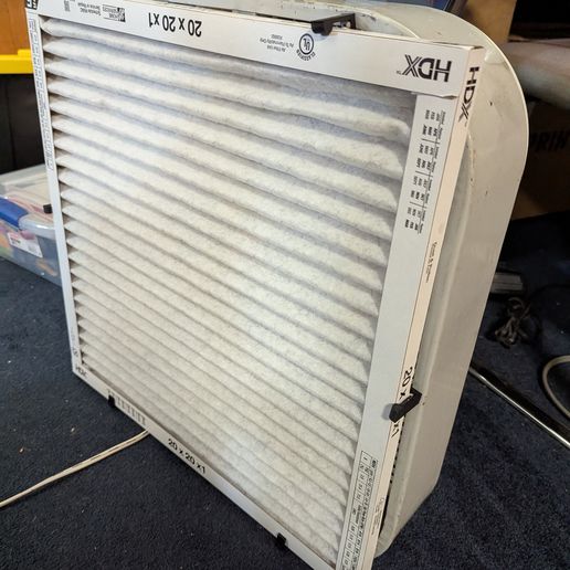 📦 Box Fan Filter Mounting System・Free STL File for 3D printing・Cults