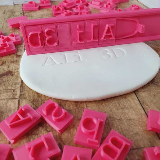 🦭 Letter Stamp + Guide - Sello letras con guia・Archivo STL para ...