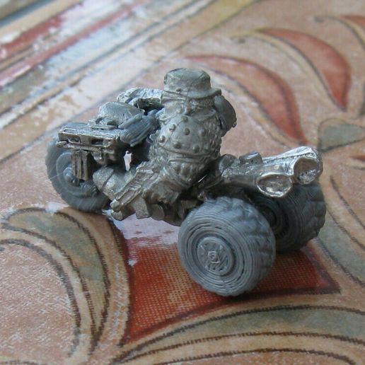 🛰 Tofty's Space Dwarf Bike & Trike 28mm・Free STL File for 3D printing・Cults
