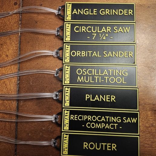 🪧 DeWalt Tool Bag Tags・Free 3D File for ・Cults