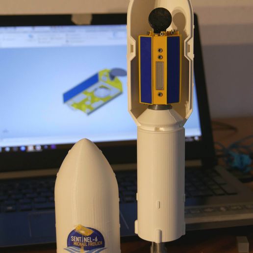 STL file Sentinel-6/Jason-CS Scalemodel for Falcon 9 ️ ・Template to ...