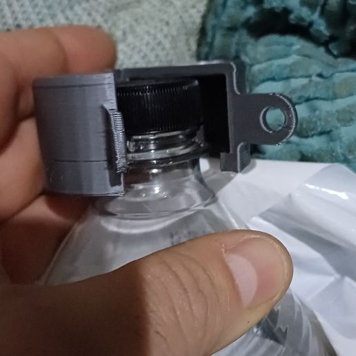 STL file Coke lid lock 🔒 ・3D printer design to download・Cults