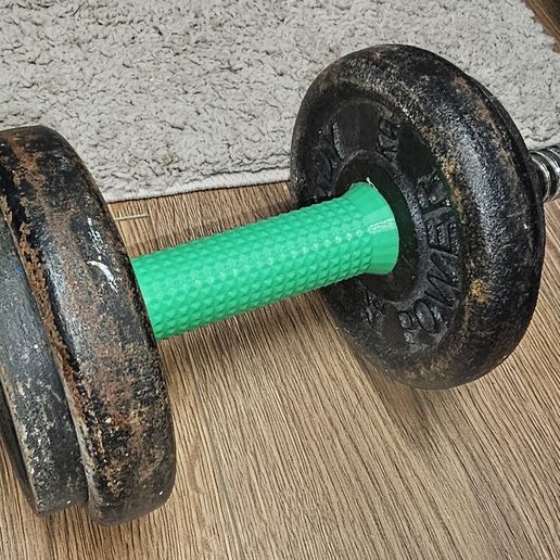 Free STL file Dumbbell Knurled Grip (for 1 inch Dumbbell bars) 🏋️ ・3D ...