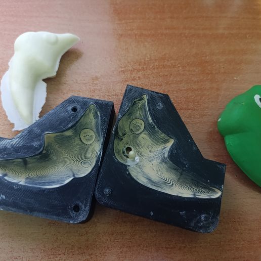 🐉 metapod pokemon mold・Free STL File for 3D printing・Cults