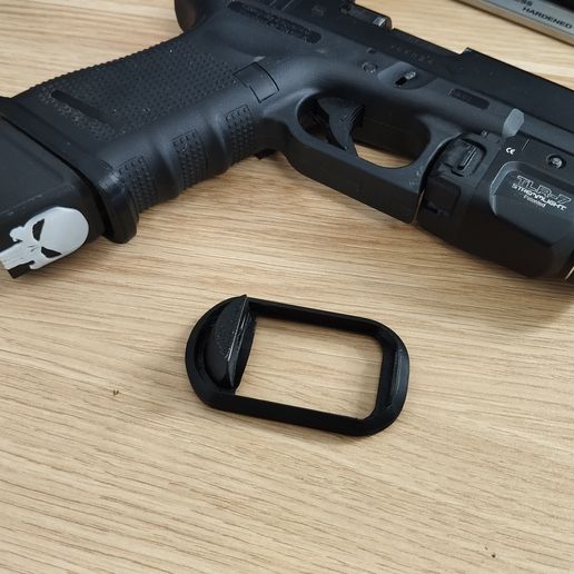 🔫 Airsoft Glock 19 Umarex Magwell・ 3D File for 3D printing・Cults