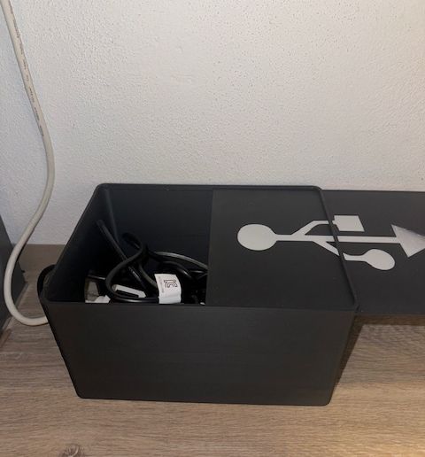 🔌 Cable Management / Hiding Box・ STL File for 3D printing・Cults