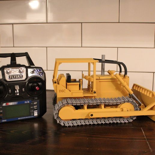 👴 Antiguo D6 RC BULL DOZER・Archivo STL para Impresión 3D・Cults