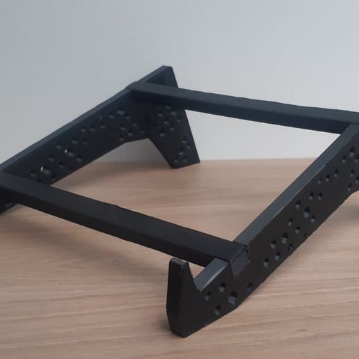 STL file Laptop PC Stand 💻 ・Design to download and 3D print・Cults
