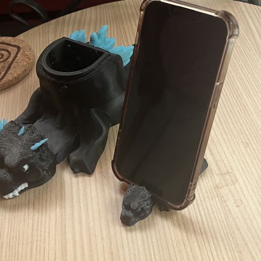 📞 Godzilla Phone Holder・ STL File for 3D printing・Cults