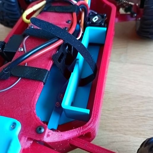 🔋 Battery Holder for Cramer 4x4 V2・Free STL File for ・Cults