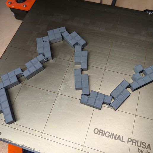 STL file Flexi Nokia Snake 🐍 (3MF)・3D printing template to download・Cults