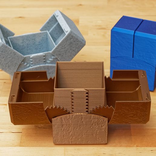 💯 100 card geared deck box with magnetic latch (No texture).・ 3D File ...