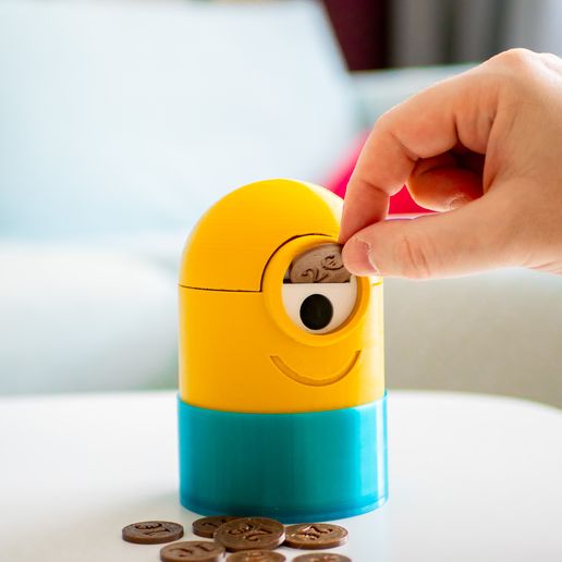 👹 Savion – the Minion Piggy Bank・Free STL File for 3D printing・Cults