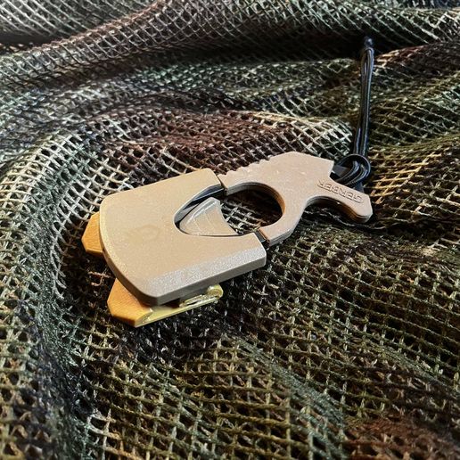 🧰 Molle adapter for Gerber Strap Cutter・ STL File for ・Cults