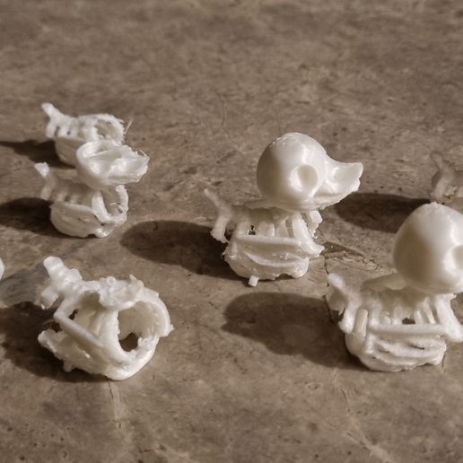 3D printer rubber duck skeleton • made with Creality Ender 3・Cults