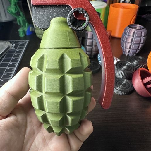👌 Fidget Grenade Print in Place・ STL File for ・Cults