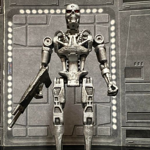 TERMINATOR T-800 CYBERDYNE SYSTEMS MODEL 101, 1/18 CUSTOM ARTICULATED ...