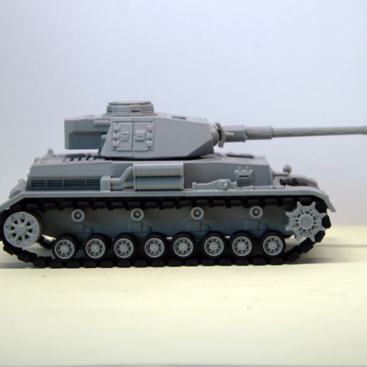 🪖 Panzerkampfwagen IV H・ 3D File for 3D printing・Cults