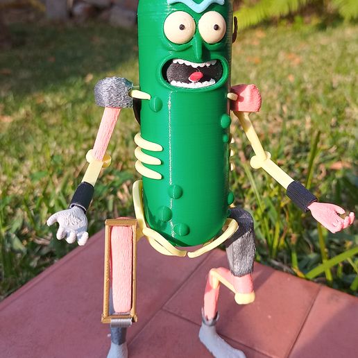 🐀 Pickle rick with rat armor and weapons・ STL File for 3D printing・Cults